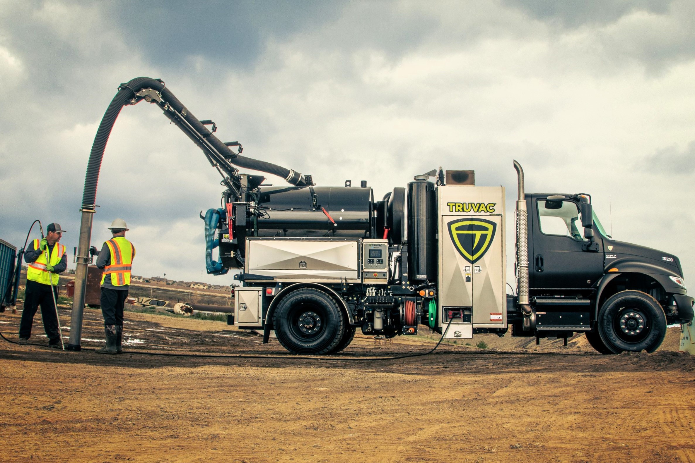 How To Extend the Life of Your Hydro Excavator: Best Practices